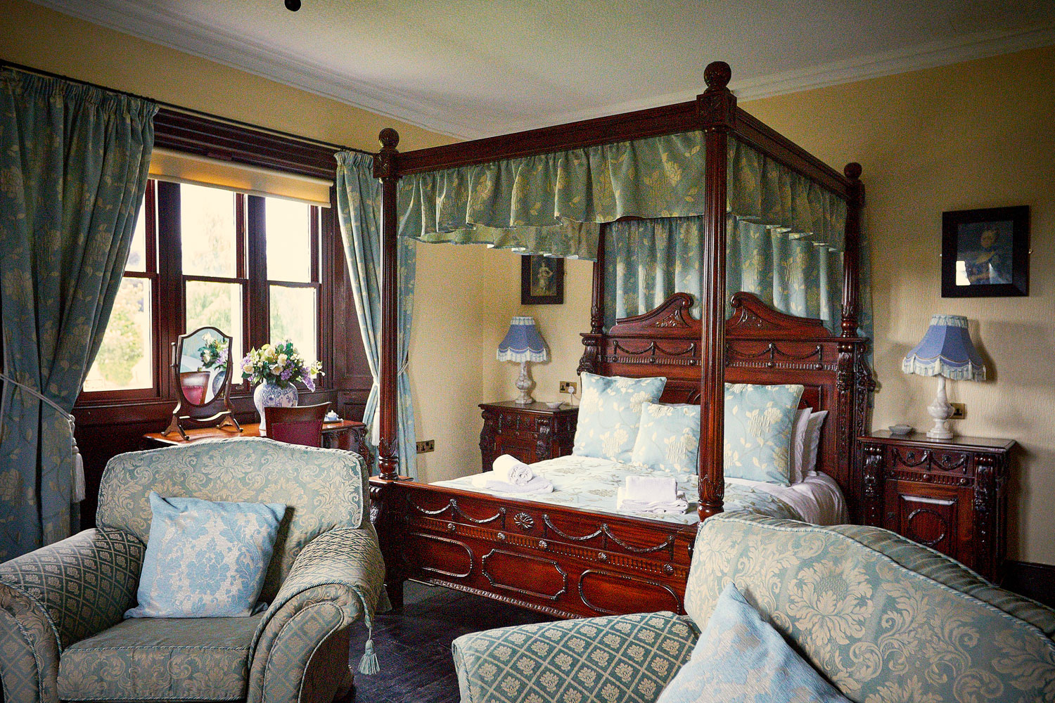 Eriviat Hall, Denbigh - Wedding Photographer - Chris Morse Photography